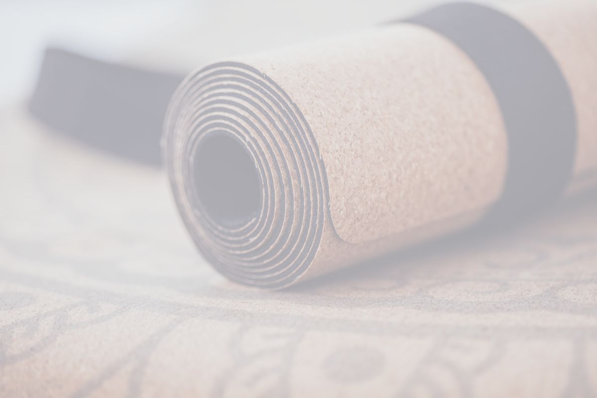 The 20 best non-toxic yoga mats (2023) - Ellie Smith Yoga